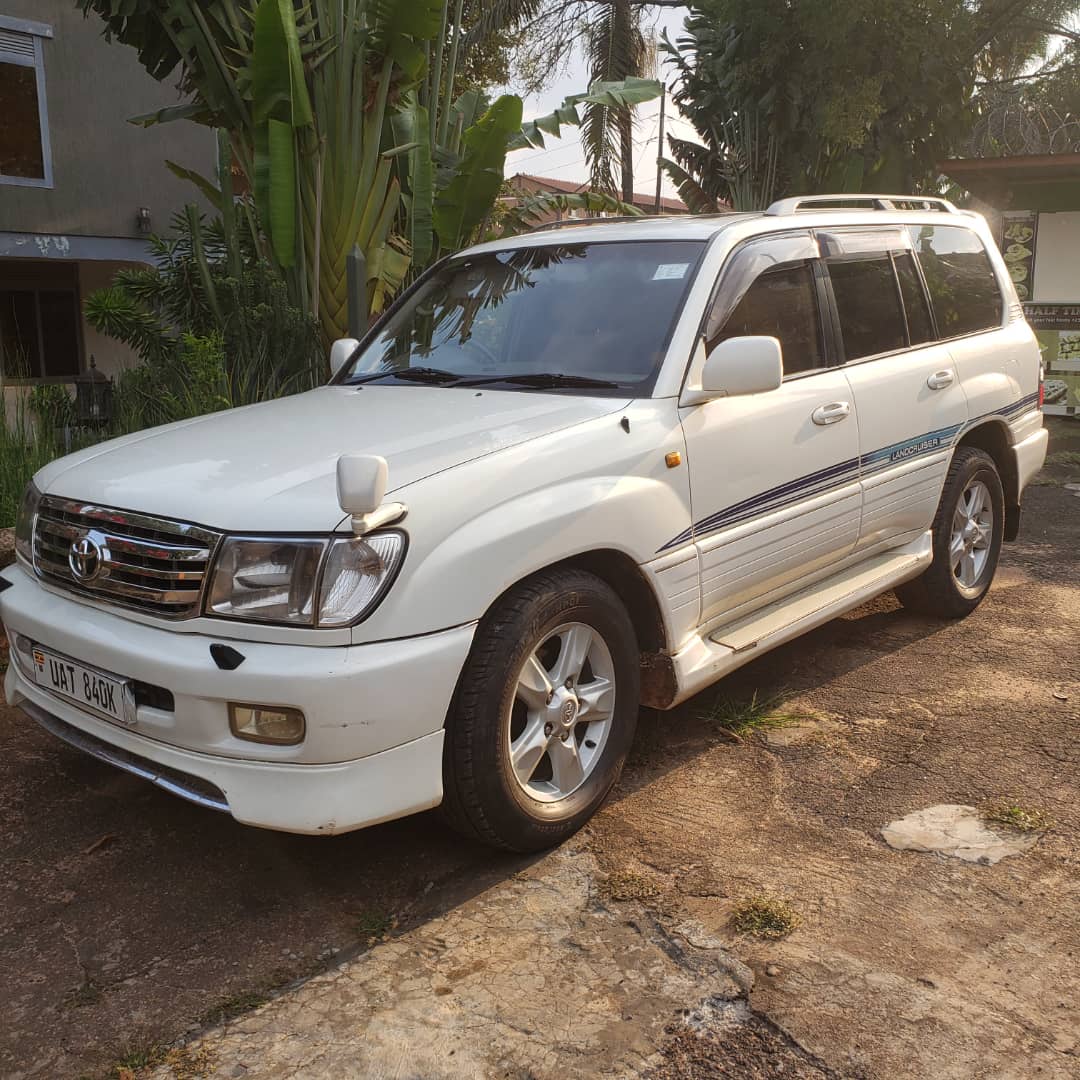 Uganda vs Rwanda: which is best for self-drive safari? | 4×4 Uganda Car ...